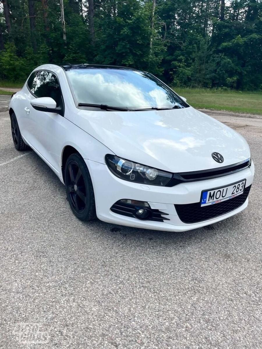 Balts Volkswagen Scirocco 2009 Kauņa, ar dzinēja tilpumu 2.00 L un nobraukumu 291 tūkst. km par 5200 €, foto 1 vietnē AUTOMOTO.COM.LV