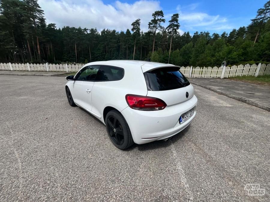 Balts Volkswagen Scirocco 2009 Kauņa, ar dzinēja tilpumu 2.00 L un nobraukumu 291 tūkst. km par 5200 €, foto 14 vietnē AUTOMOTO.COM.LV