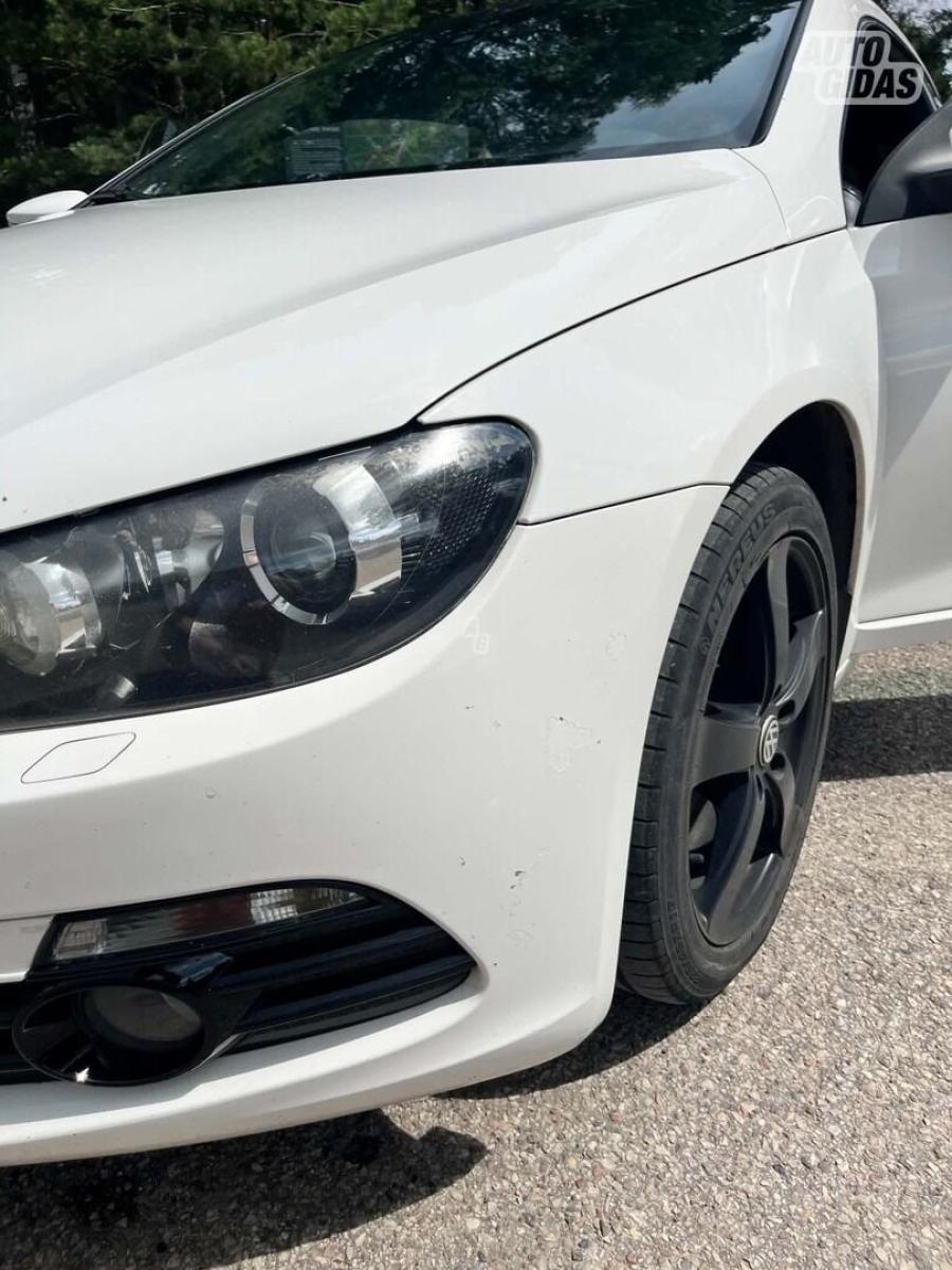 Balts Volkswagen Scirocco 2009 Kauņa, ar dzinēja tilpumu 2.00 L un nobraukumu 291 tūkst. km par 5200 €, foto 16 vietnē AUTOMOTO.COM.LV