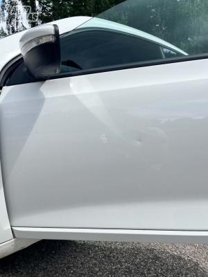 Balts Volkswagen Scirocco 2009 Kauņa, ar dzinēja tilpumu 2.00 L un nobraukumu 291 tūkst. km par 5200 €, foto 17 vietnē AUTOMOTO.COM.LV