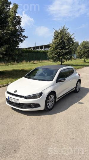 Balts Volkswagen Scirocco 2009 Rīga, ar dzinēja tilpumu 1.40 L un nobraukumu 188 tūkst. km par 5400 €, foto 4 vietnē AUTOMOTO.COM.LV