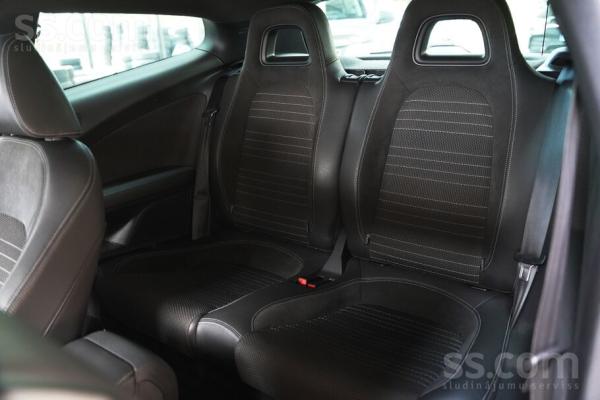 White Volkswagen Scirocco 2009 in Riga, with an engine capacity of 1.40 L and mileage of 188 thousand km for 4950 €, photo 8 on AUTOMOTO.COM.LV