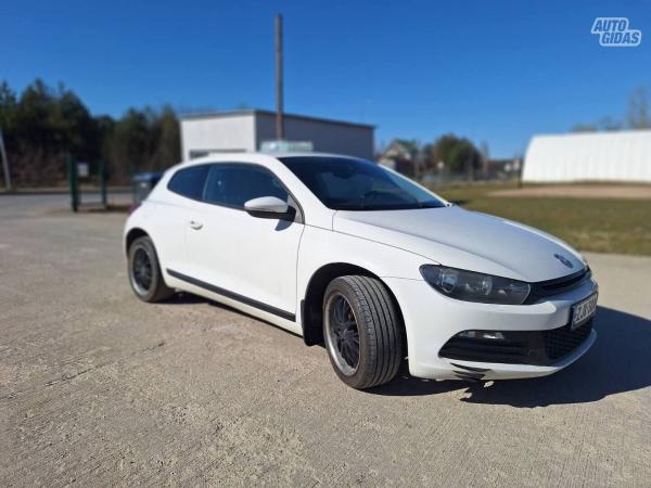 White Volkswagen Scirocco 2010 in Vilnius, with an engine capacity of 1.40 L and mileage of 279 thousand km for 3330 €, photo 1 on AUTOMOTO.COM.LV
