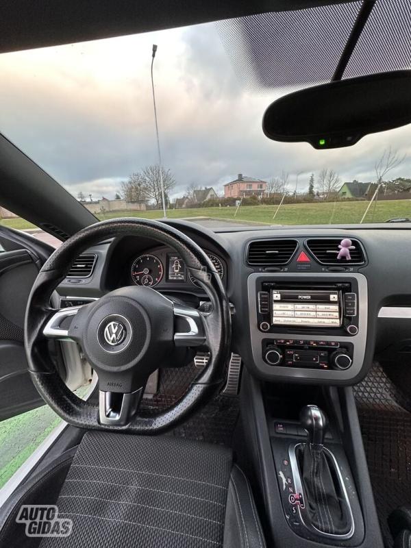 Balts Volkswagen Scirocco 2010 Kauņa, ar dzinēja tilpumu 1.40 L un nobraukumu 283 tūkst. km par 4650 €, foto 9 vietnē AUTOMOTO.COM.LV