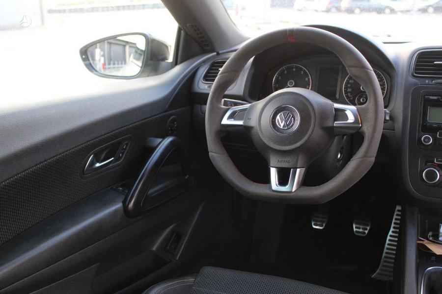 Balts Volkswagen Scirocco 2010 Kauņa, ar dzinēja tilpumu 1.39 L un nobraukumu 300 tūkst. km par 6000 €, foto 14 vietnē AUTOMOTO.COM.LV