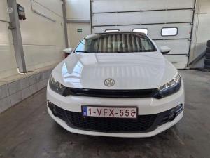 White Volkswagen Scirocco 2012 in Raseiniai, with an engine capacity of 1.97 L and mileage of 260 thousand km for 5950 €, photo 7 on AUTOMOTO.COM.LV