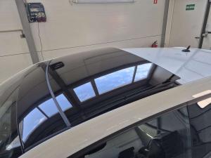 White Volkswagen Scirocco 2012 in Raseiniai, with an engine capacity of 1.97 L and mileage of 260 thousand km for 5950 €, photo 10 on AUTOMOTO.COM.LV