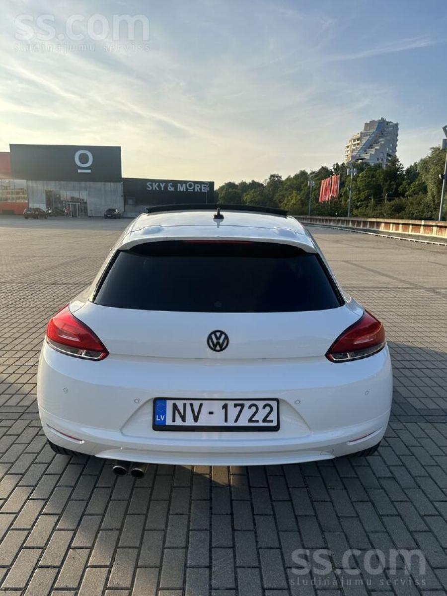 Balts Volkswagen Scirocco 2014 Rīga, ar dzinēja tilpumu 2.00 L un nobraukumu 192 tūkst. km par 6700 €, foto 9 vietnē AUTOMOTO.COM.LV