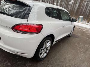 Balts Volkswagen Scirocco 2009 Viļņa, ar dzinēja tilpumu 2.00 L un nobraukumu 275 tūkst. km par 5200 €, foto 4 vietnē AUTOMOTO.COM.LV