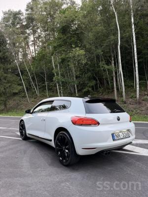 White Volkswagen Scirocco 2010 in Riga, with an engine capacity of 1.40 L and mileage of 253 thousand km for 5800 €, photo 4 on AUTOMOTO.COM.LV