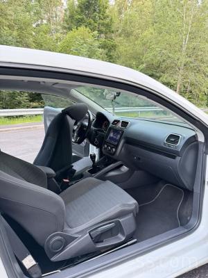 White Volkswagen Scirocco 2010 in Riga, with an engine capacity of 1.40 L and mileage of 253 thousand km for 5800 €, photo 7 on AUTOMOTO.COM.LV