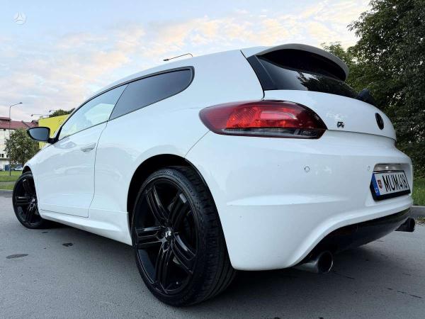 Balts Volkswagen Scirocco 2013 Kauņa, ar dzinēja tilpumu 2.00 L un nobraukumu 264 tūkst. km par 8900 €, foto 3 vietnē AUTOMOTO.COM.LV