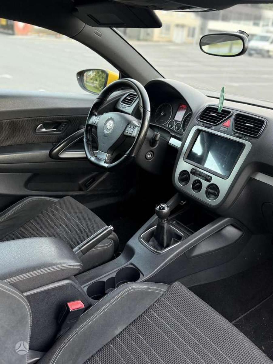 Dzeltens Volkswagen Scirocco 2010 Kauņa, ar dzinēja tilpumu 2.00 L un nobraukumu 314 tūkst. km par 4800 €, foto 7 vietnē AUTOMOTO.COM.LV