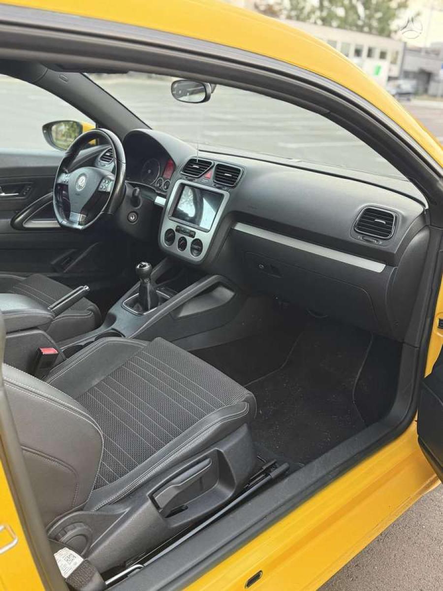 Dzeltens Volkswagen Scirocco 2010 Kauņa, ar dzinēja tilpumu 2.00 L un nobraukumu 314 tūkst. km par 4800 €, foto 8 vietnē AUTOMOTO.COM.LV