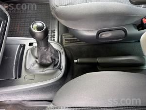Melns Volkswagen Sharan 2007 Rīga, ar dzinēja tilpumu 2.00 L un nobraukumu 330 tūkst. km par 4200 €, foto 17 vietnē AUTOMOTO.COM.LV