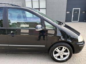 Melns Volkswagen Sharan 2007 Rīga, ar dzinēja tilpumu 2.00 L un nobraukumu 330 tūkst. km par 4200 €, foto 28 vietnē AUTOMOTO.COM.LV