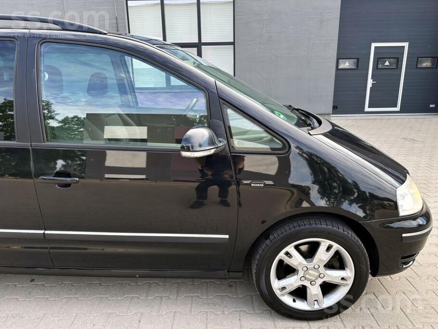 Melns Volkswagen Sharan 2007 Rīga, ar dzinēja tilpumu 2.00 L un nobraukumu 330 tūkst. km par 4200 €, foto 28 vietnē AUTOMOTO.COM.LV