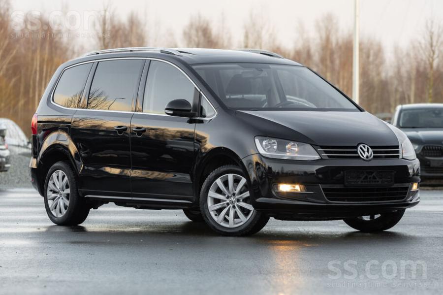 Black Volkswagen Sharan 2012 in Jelgava, with an engine capacity of 2.00 L and mileage of 0 thousand km for 8500 €, photo 4 on AUTOMOTO.COM.LV