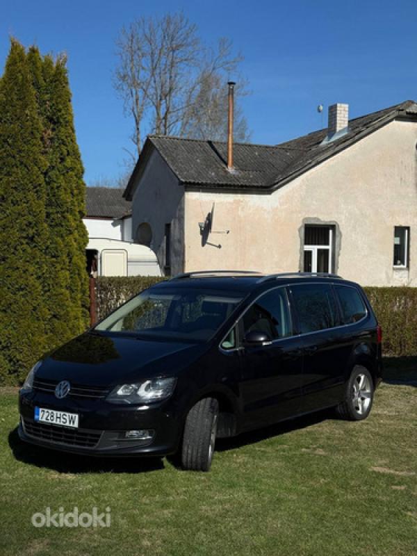 Black Volkswagen Sharan 2011 in Kohtla-Jarve, with an engine capacity of 2.00 L and mileage of 282 thousand km for 9690 €, photo 1 on AUTOMOTO.COM.LV