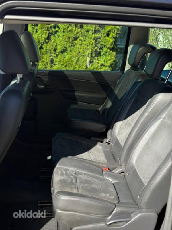 Black Volkswagen Sharan 2011 in Kohtla-Jarve, with an engine capacity of 2.00 L and mileage of 282 thousand km for 9690 €, photo 5 on AUTOMOTO.COM.LV