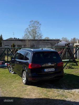 Black Volkswagen Sharan 2011 in Kohtla-Jarve, with an engine capacity of 2.00 L and mileage of 282 thousand km for 9690 €, photo 13 on AUTOMOTO.COM.LV