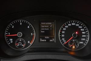 Black Volkswagen Sharan 2014 in Vilnius, with an engine capacity of 2.00 L and mileage of 255 thousand km for 11700 €, photo 11 on AUTOMOTO.COM.LV