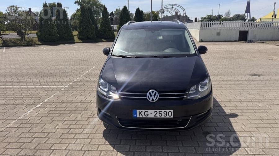 Melns Volkswagen Sharan 2015 Rīga, ar dzinēja tilpumu 2.00 L un nobraukumu 238 tūkst. km par 7600 €, foto 4 vietnē AUTOMOTO.COM.LV