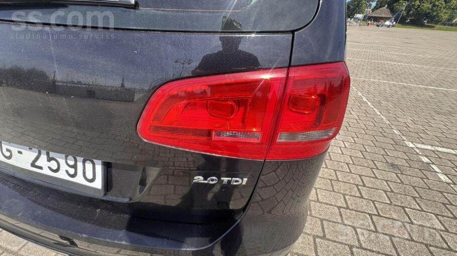 Melns Volkswagen Sharan 2015 Rīga, ar dzinēja tilpumu 2.00 L un nobraukumu 238 tūkst. km par 7600 €, foto 9 vietnē AUTOMOTO.COM.LV