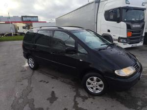 Melns Volkswagen Sharan 1998 Klaipėda, ar dzinēja tilpumu 1.78 L un nobraukumu 300 tūkst. km par 1300 €, foto 15 vietnē AUTOMOTO.COM.LV