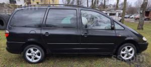 Melns Volkswagen Sharan 1999 Liepāja, ar dzinēja tilpumu 1.90 L un nobraukumu 498 tūkst. km par 950 €, foto 3 vietnē AUTOMOTO.COM.LV