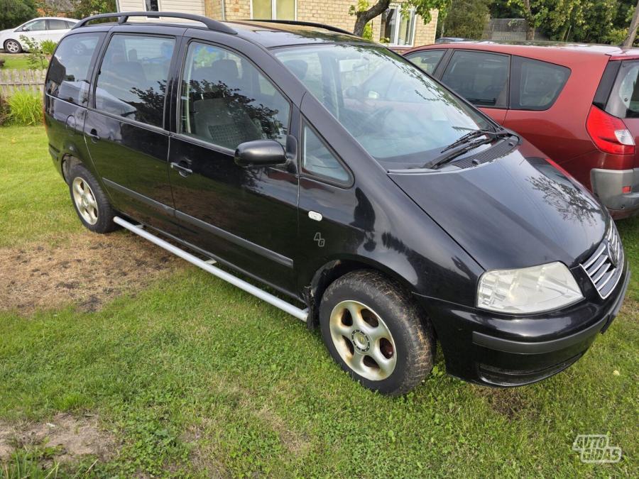 Melns Volkswagen Sharan 2000 Mažeikiai, ar dzinēja tilpumu 1.90 L un nobraukumu 323 tūkst. km par 600 €, foto 7 vietnē AUTOMOTO.COM.LV
