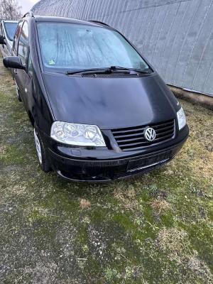 Melns Volkswagen Sharan 2001 Rokiškis, ar dzinēja tilpumu 1.90 L un nobraukumu 320 tūkst. km par 1750 €, foto 2 vietnē AUTOMOTO.COM.LV