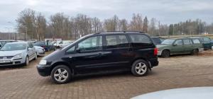 Melns Volkswagen Sharan 2001 Valmiera, ar dzinēja tilpumu 2.00 L un nobraukumu 414 tūkst. km par 1600 €, foto 6 vietnē AUTOMOTO.COM.LV