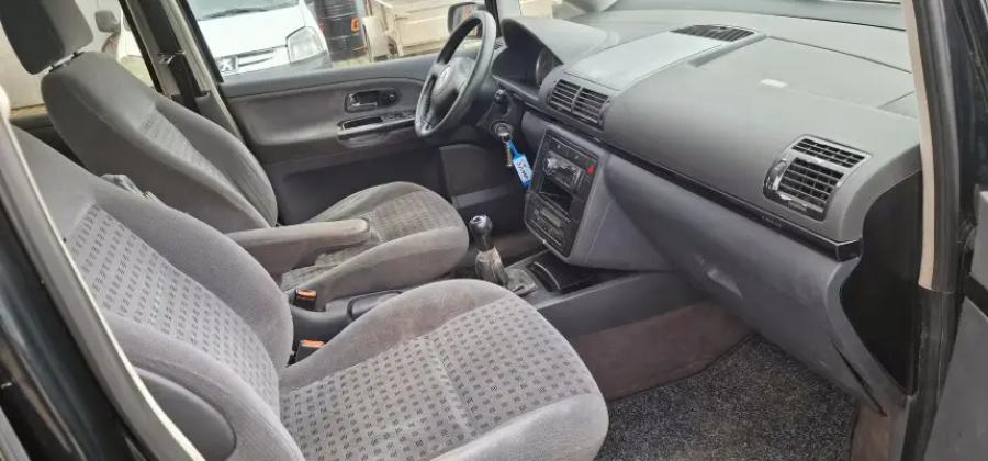Melns Volkswagen Sharan 2001 Valmiera, ar dzinēja tilpumu 2.00 L un nobraukumu 414 tūkst. km par 1600 €, foto 11 vietnē AUTOMOTO.COM.LV