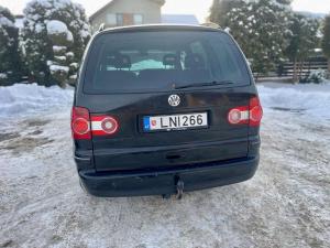 Melns Volkswagen Sharan 2002 Viļņa, ar dzinēja tilpumu 1.90 L un nobraukumu 333 tūkst. km par 1700 €, foto 8 vietnē AUTOMOTO.COM.LV
