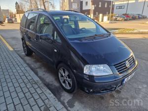 Черный Фольксваген Шаран 2002 в Елгава, объемом двигателя 1.90 л и пробегом 284 тыс. км за 750 €, фото  на AUTOMOTO.COM.LV
