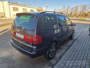 Melns Volkswagen Sharan 2002 Jelgava, ar dzinēja tilpumu 1.90 L un nobraukumu 284 tūkst. km par 750 €, foto 3 vietnē AUTOMOTO.COM.LV