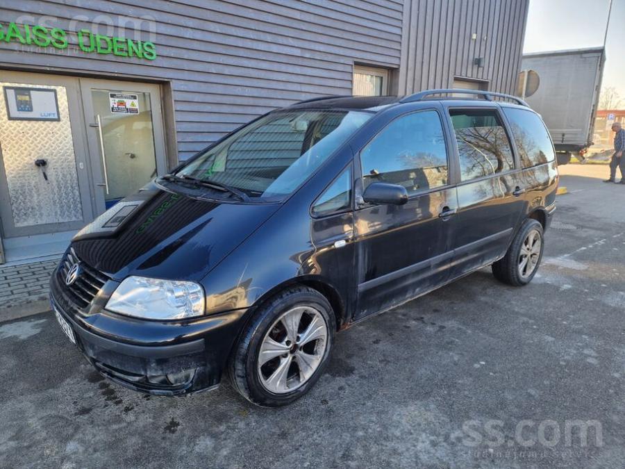 Melns Volkswagen Sharan 2002 Jelgava, ar dzinēja tilpumu 1.90 L un nobraukumu 284 tūkst. km par 750 €, foto 5 vietnē AUTOMOTO.COM.LV