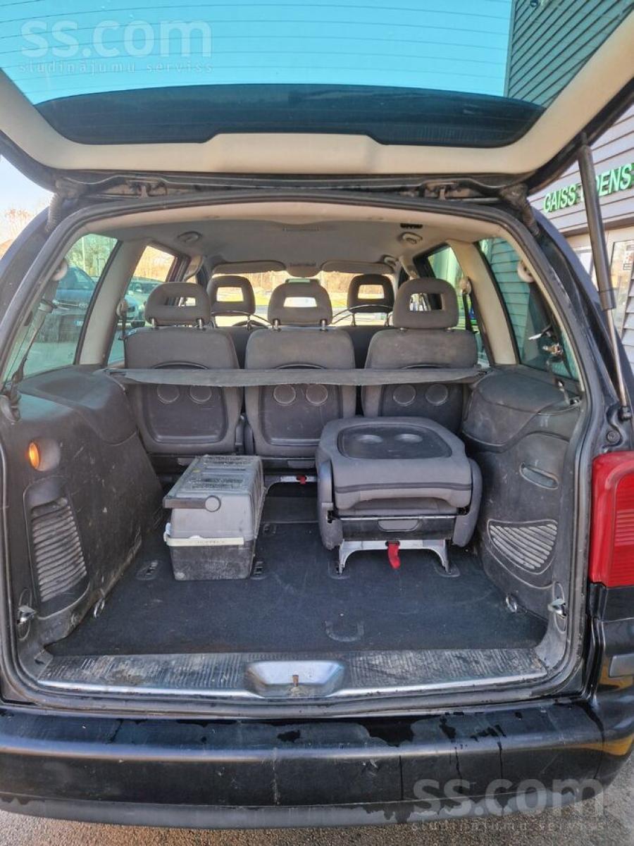 Melns Volkswagen Sharan 2002 Jelgava, ar dzinēja tilpumu 1.90 L un nobraukumu 284 tūkst. km par 750 €, foto 10 vietnē AUTOMOTO.COM.LV
