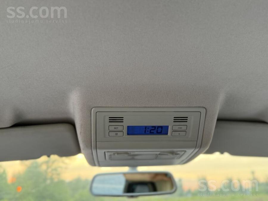 Black Volkswagen Sharan 2003 in Jelgava, with an engine capacity of 1.90 L and mileage of 294 thousand km for 2900 €, photo 12 on AUTOMOTO.COM.LV