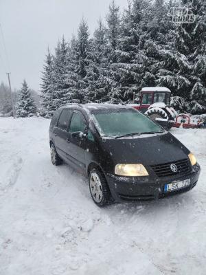 Melns Volkswagen Sharan 2003 Utena, ar dzinēja tilpumu 1.90 L un nobraukumu 305 tūkst. km par 500 €, foto 3 vietnē AUTOMOTO.COM.LV