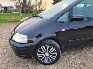 Black Volkswagen Sharan 2003 in Klaipeda, with an engine capacity of 1.90 L and mileage of 315 thousand km for 2699 €, photo 34 on AUTOMOTO.COM.LV