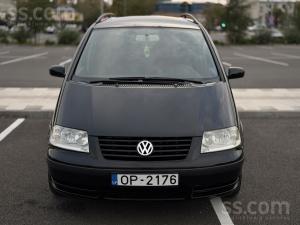 Black Volkswagen Sharan 2003 in Jelgava, with an engine capacity of 1.90 L and mileage of 352 thousand km for 3250 €, photo 3 on AUTOMOTO.COM.LV