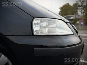 Black Volkswagen Sharan 2003 in Jelgava, with an engine capacity of 1.90 L and mileage of 352 thousand km for 3250 €, photo 9 on AUTOMOTO.COM.LV