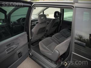 Black Volkswagen Sharan 2003 in Jelgava, with an engine capacity of 1.90 L and mileage of 352 thousand km for 3250 €, photo 19 on AUTOMOTO.COM.LV