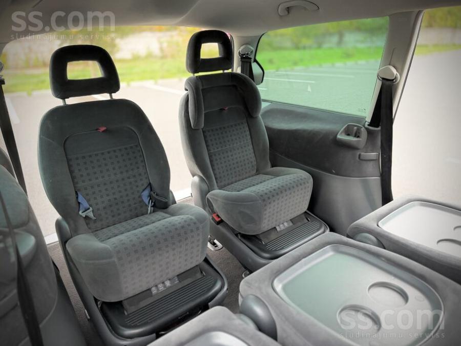 Black Volkswagen Sharan 2003 in Jelgava, with an engine capacity of 1.90 L and mileage of 352 thousand km for 3250 €, photo 21 on AUTOMOTO.COM.LV