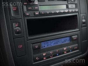 Black Volkswagen Sharan 2003 in Jelgava, with an engine capacity of 1.90 L and mileage of 352 thousand km for 3250 €, photo 28 on AUTOMOTO.COM.LV
