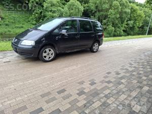Melns Volkswagen Sharan 2004 Rēzekne, ar dzinēja tilpumu 1.90 L un nobraukumu 290 tūkst. km par 1700 €, foto 6 vietnē AUTOMOTO.COM.LV