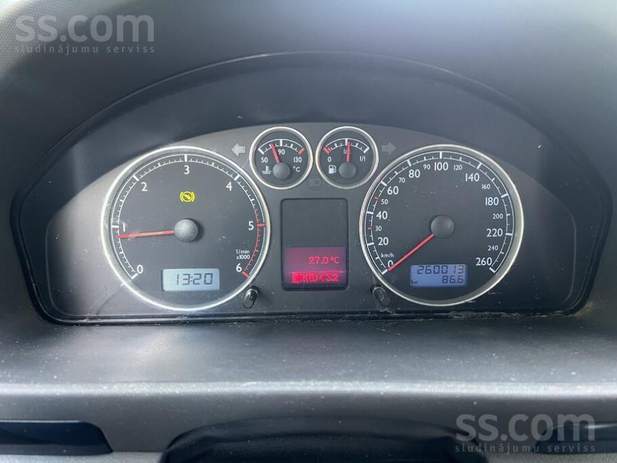 Black Volkswagen Sharan 2004 in Riga, with an engine capacity of 1.90 L and mileage of 260 thousand km for 2300 €, photo 15 on AUTOMOTO.COM.LV