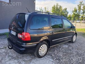 Черный Фольксваген Шаран 2004 в Бауска, объемом двигателя 1.90 л и пробегом 386 тыс. км за 1690 €, фото 3 на AUTOMOTO.COM.LV